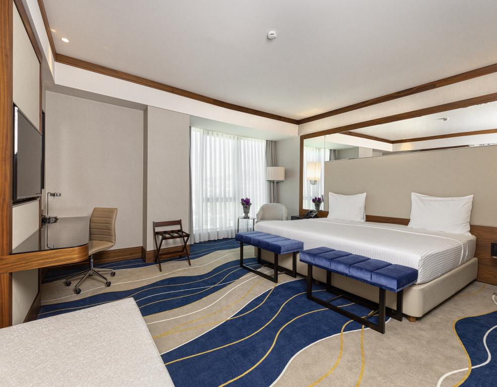 Elite World Grand İstanbul Küçükyalı Hotel | Etstur