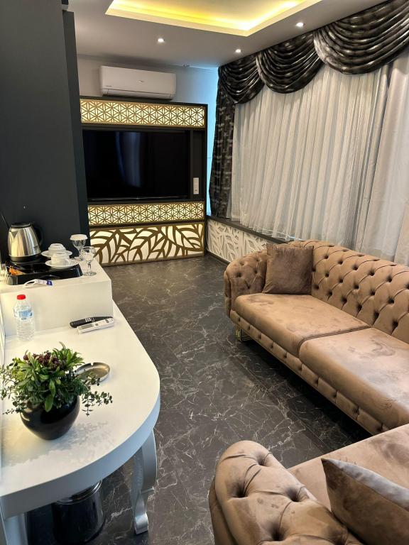 Golden Rose Deluxe Hotel | Etstur