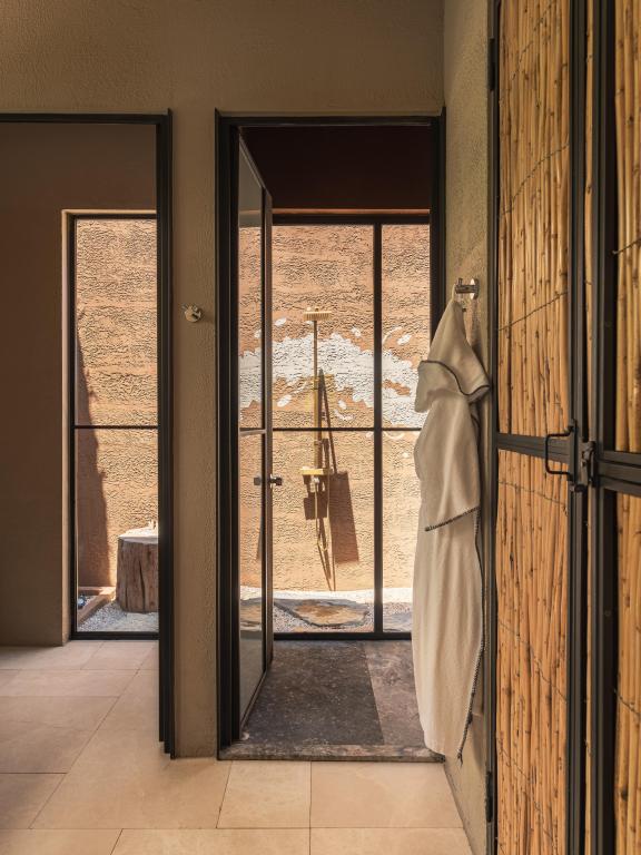 Yazz Collective | Etstur