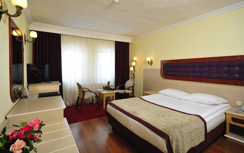 Dinler Hotels Ürgüp | Etstur
