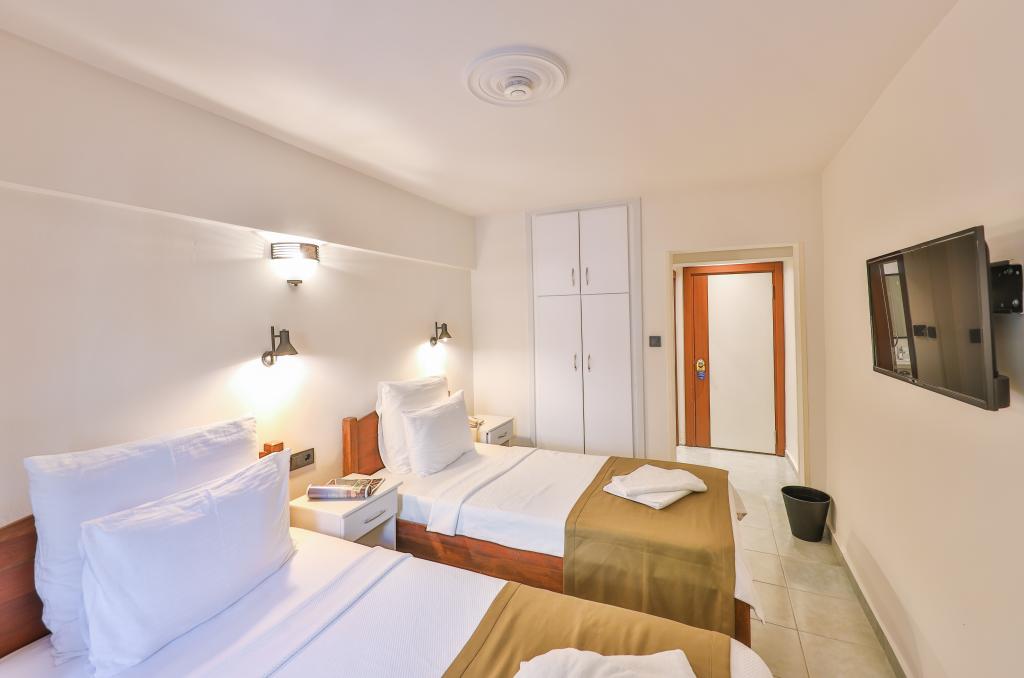 Zinbad Hotel | Etstur