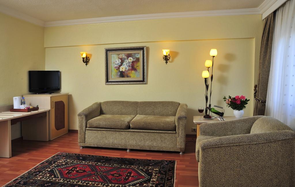 Dinler Hotels Ürgüp | Etstur