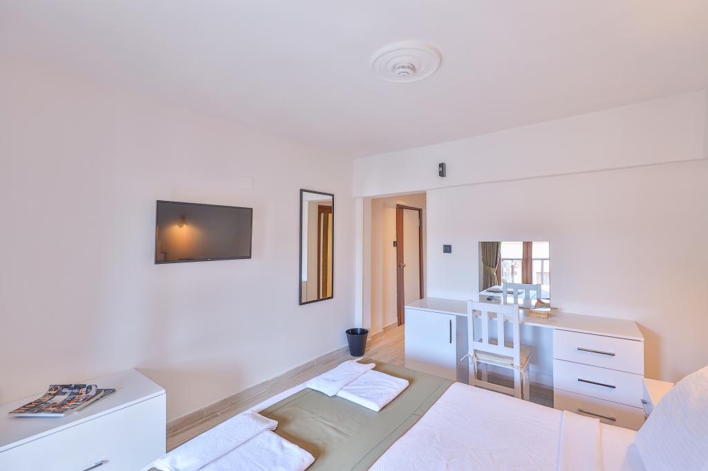 Zinbad Hotel | Etstur