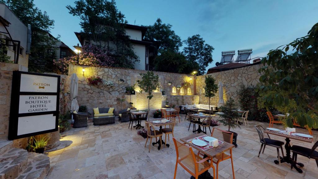 Patron Hotel | Etstur