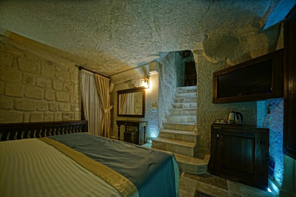 Castle Cave Hotel | Etstur