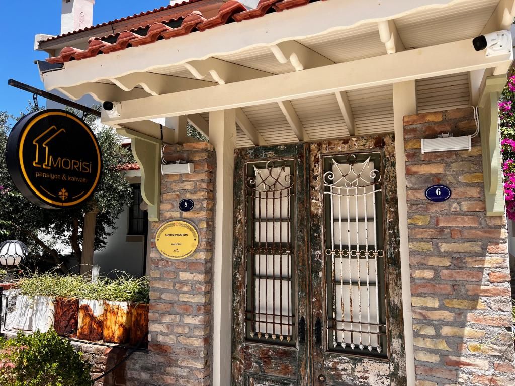 Morisi Pansiyon Karaburun | Etstur