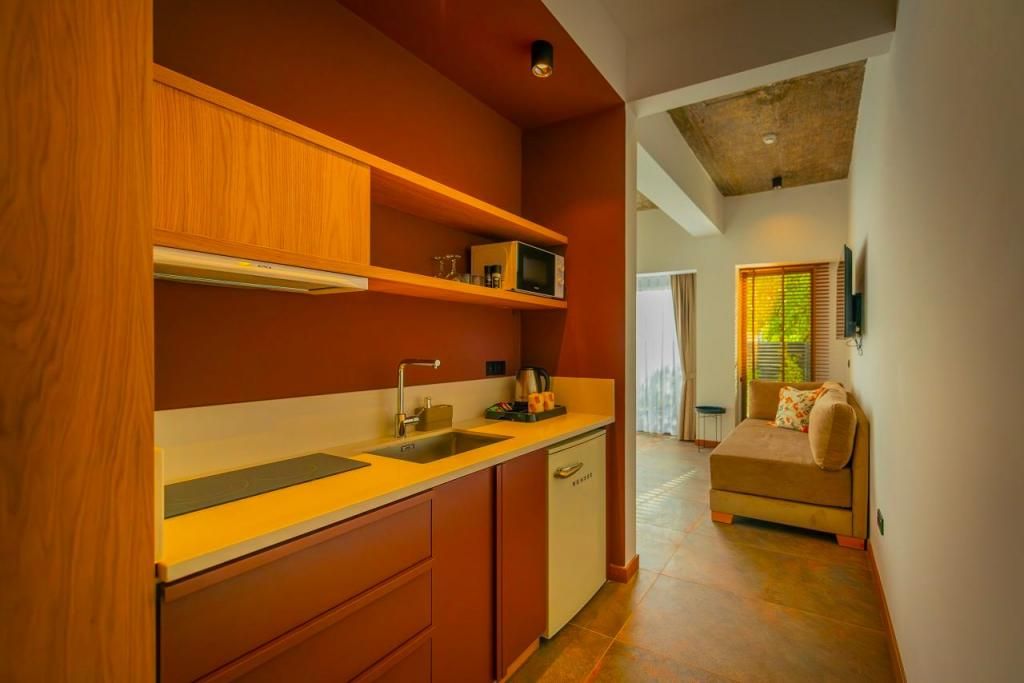 Nakas Hotel | Etstur